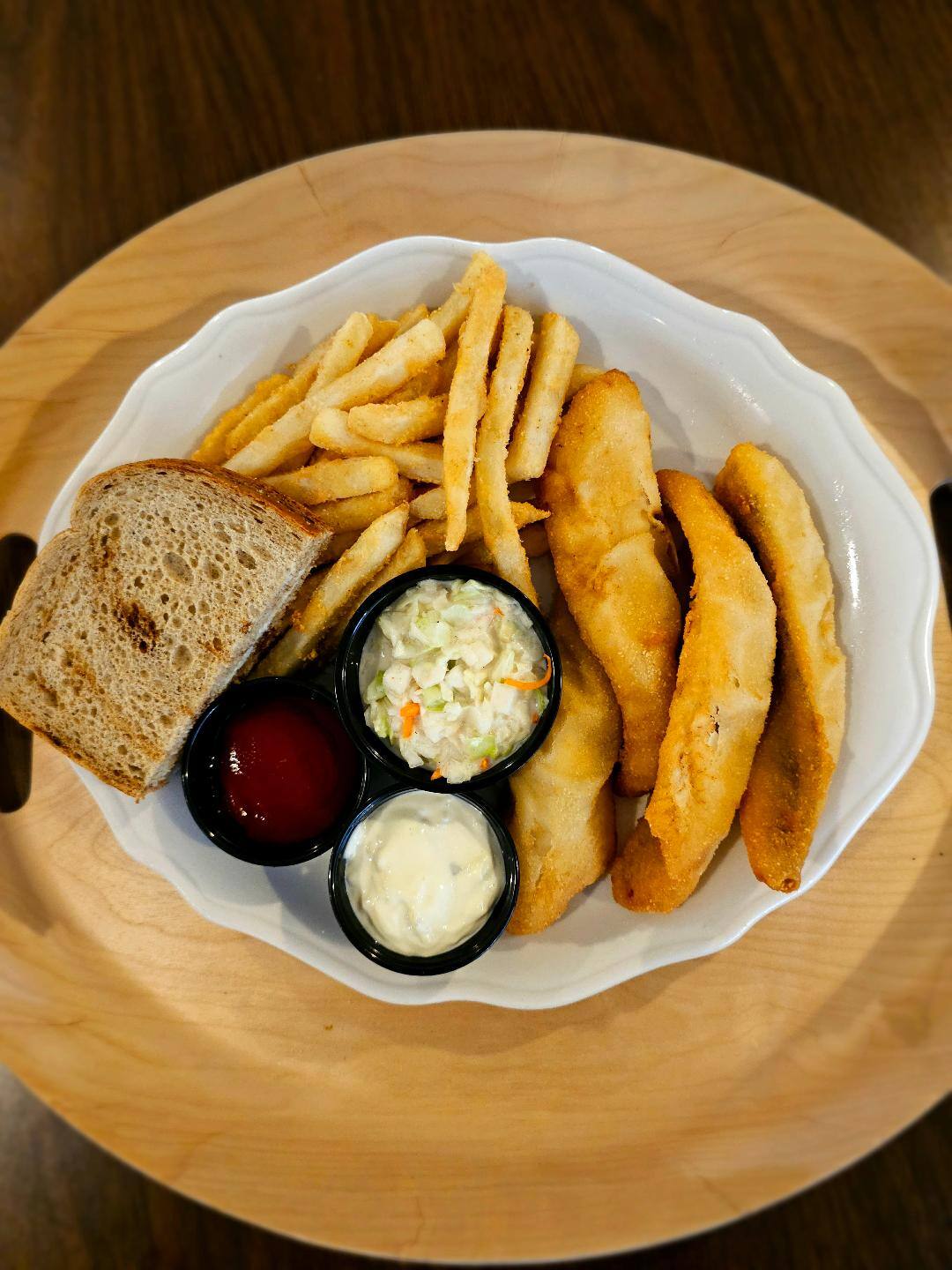 Friday Fish Fry | The Columbian West Bend